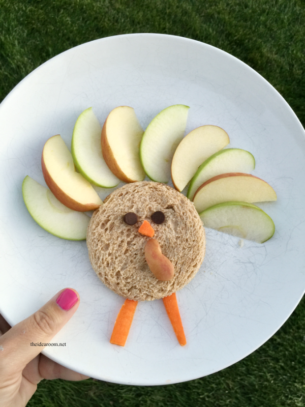 Fun Kid Snack Ideas: Turkey Snack - The Idea Room