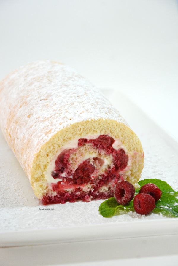 Vanilla Raspberry Cake Roll - The Idea Room