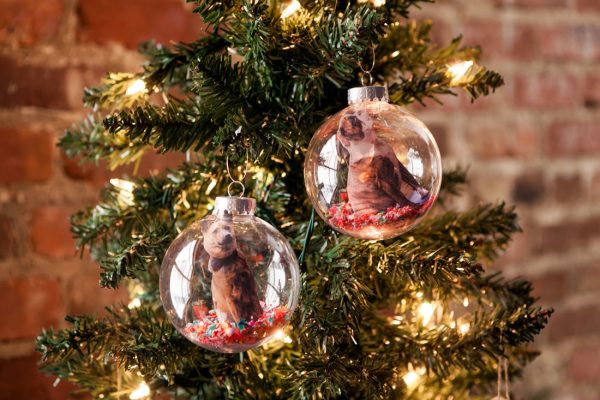 25 Ways to Fill a Christmas Ornament - The Idea Room