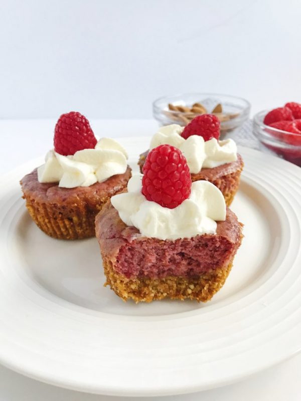Mini Raspberry Almond Cheesecakes Recipe - The Idea Room