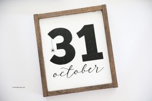 Make a October 31 Halloween Sign - The Idea Room