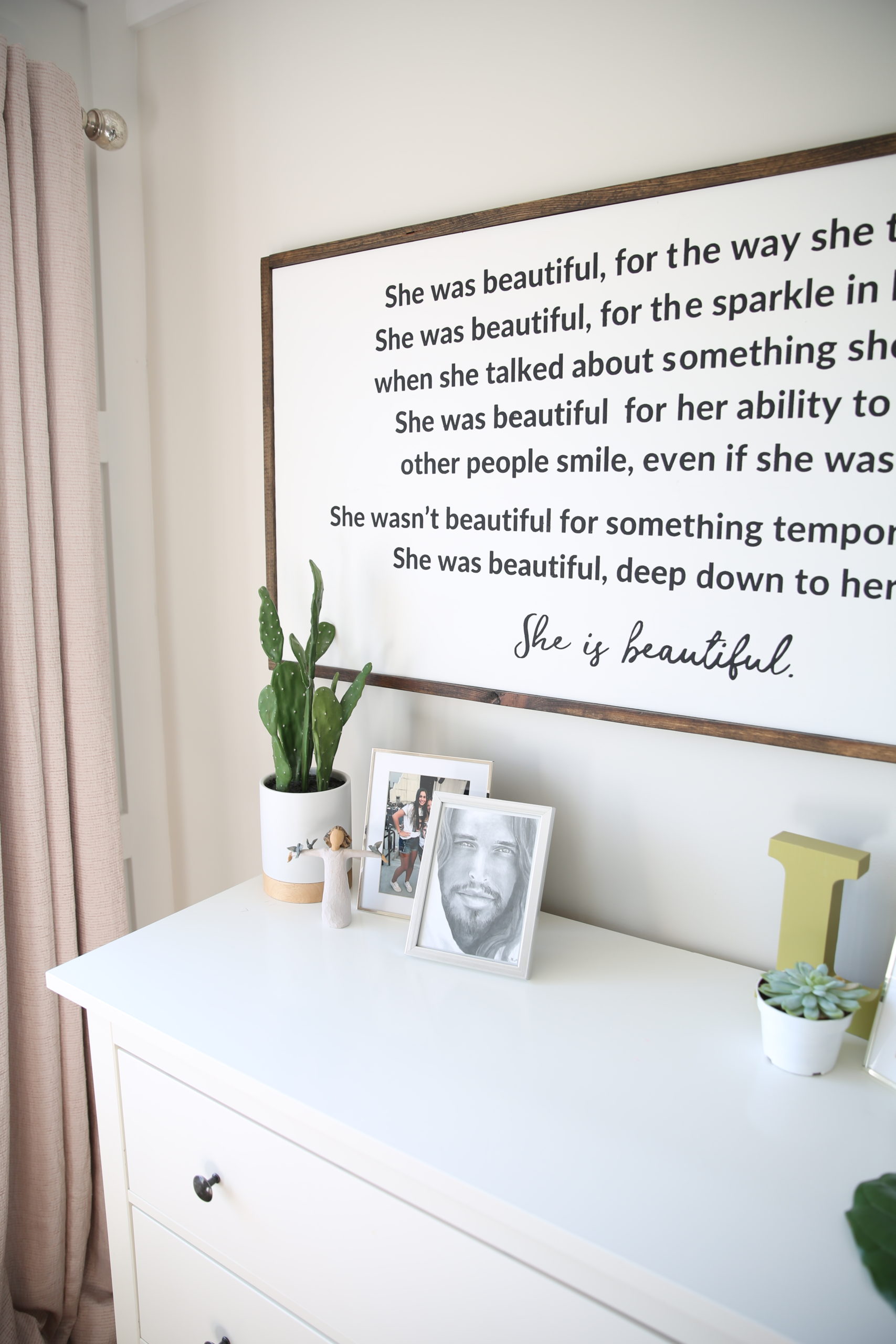 Girl’s Room Decor: DIY Wood Sign - The Idea Room