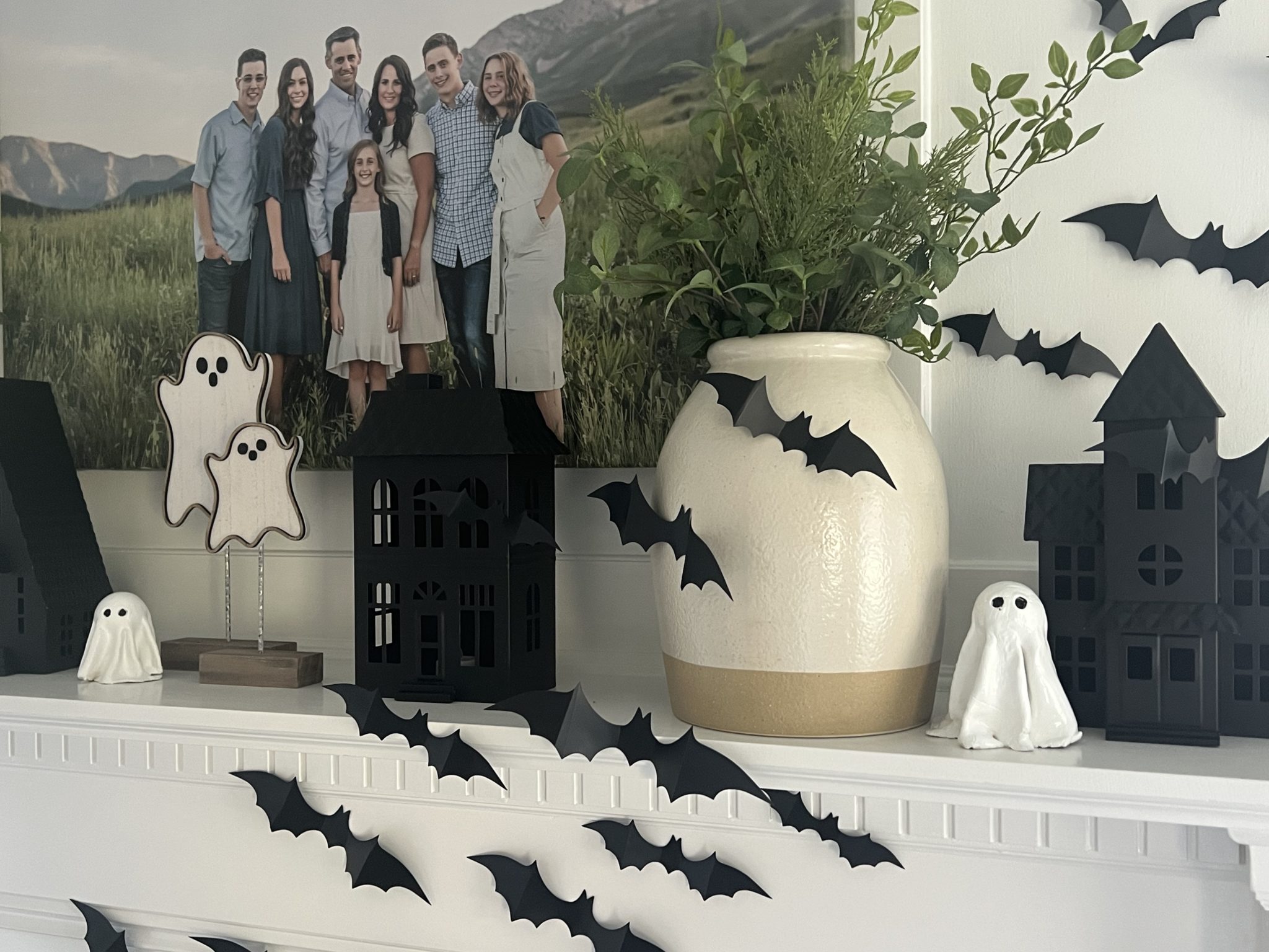 How to Make DIY Ghost Decorations Out of Clay - The Idea Room
