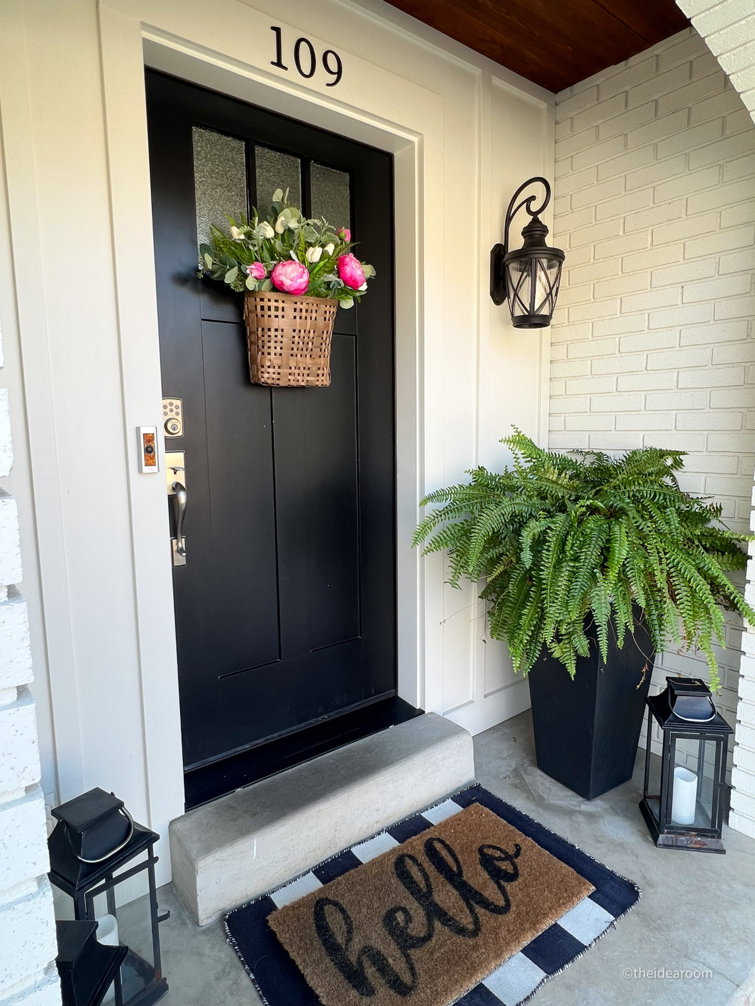 How to Make Spring Door Hangers and Baskets - The Idea Room